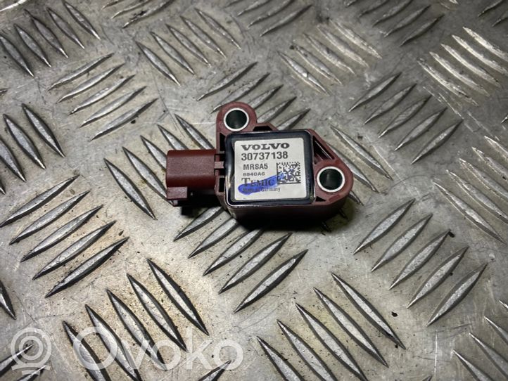 8840A6 Volvo V50 Airbag Deployment Crash Impact Sensor 5 00 RRR