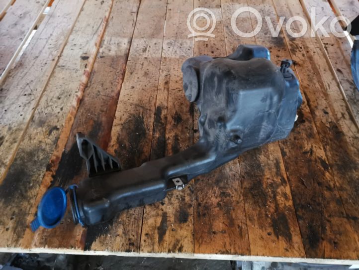 Mercedes Benz C W204 Windshield Washer Fluid Reservoir Tank 20 00 RRR
