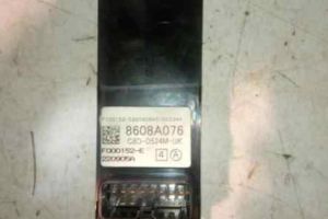 8608A076 Mitsubishi Colt Electric window control switch, 21.57 € | RRR