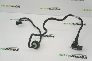 9810806380 Peugeot 3008 II Soupape à vide, 20.00 € | OVOKO