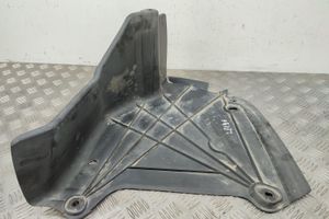 8K0825219A Audi A4 S4 B8 8K Couvre soubassement arrière, 18.00 € | OVOKO