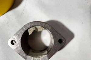 1264920845 Mercedes-Benz S W126 Morsetto per la connessione del tubo ...