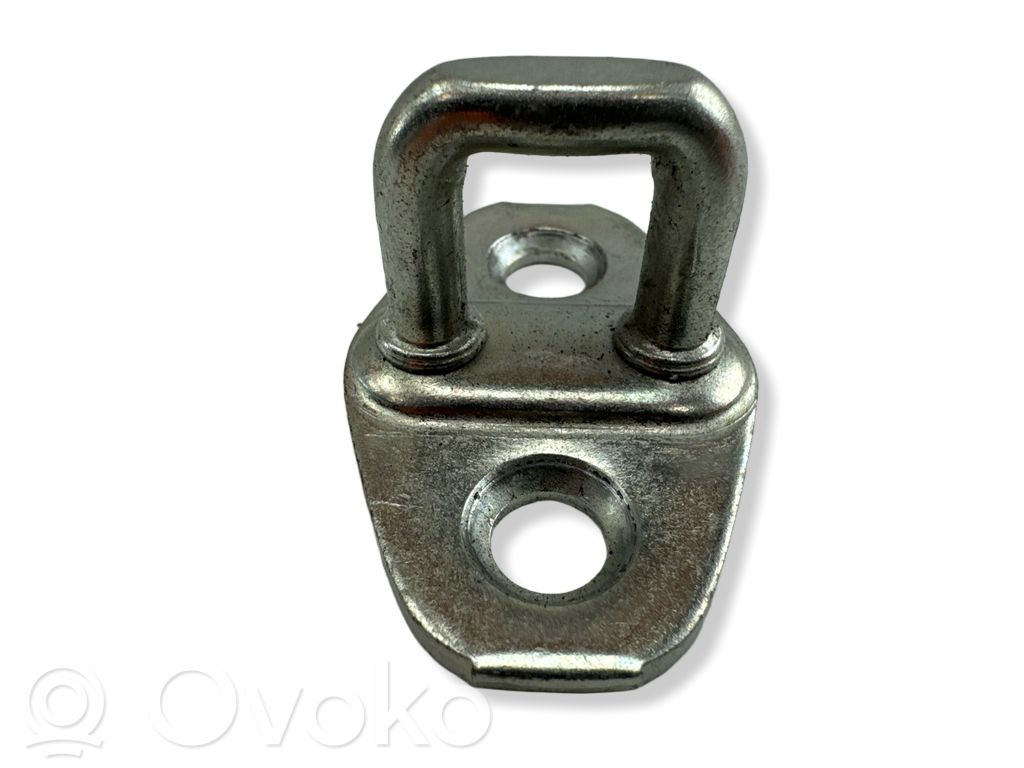 Nissan Juke II F16 Rear door lock loop/hook striker, €10.00 | RRR