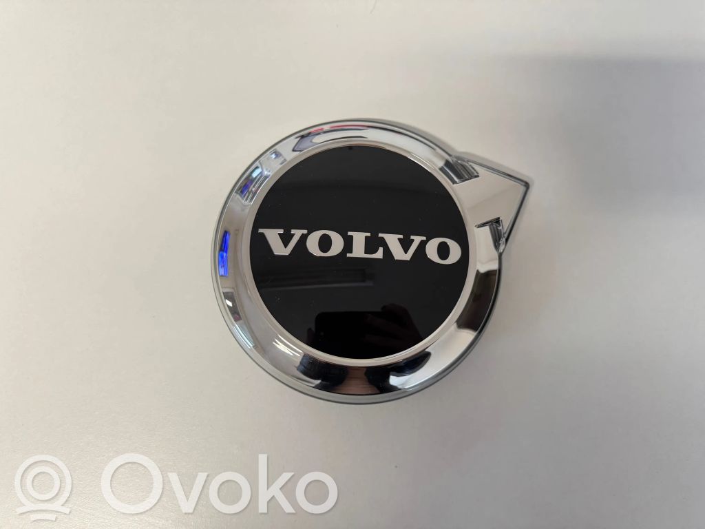 32337963 Volvo XC60 Logo, emblème, badge, 180,00 € | OVOKO