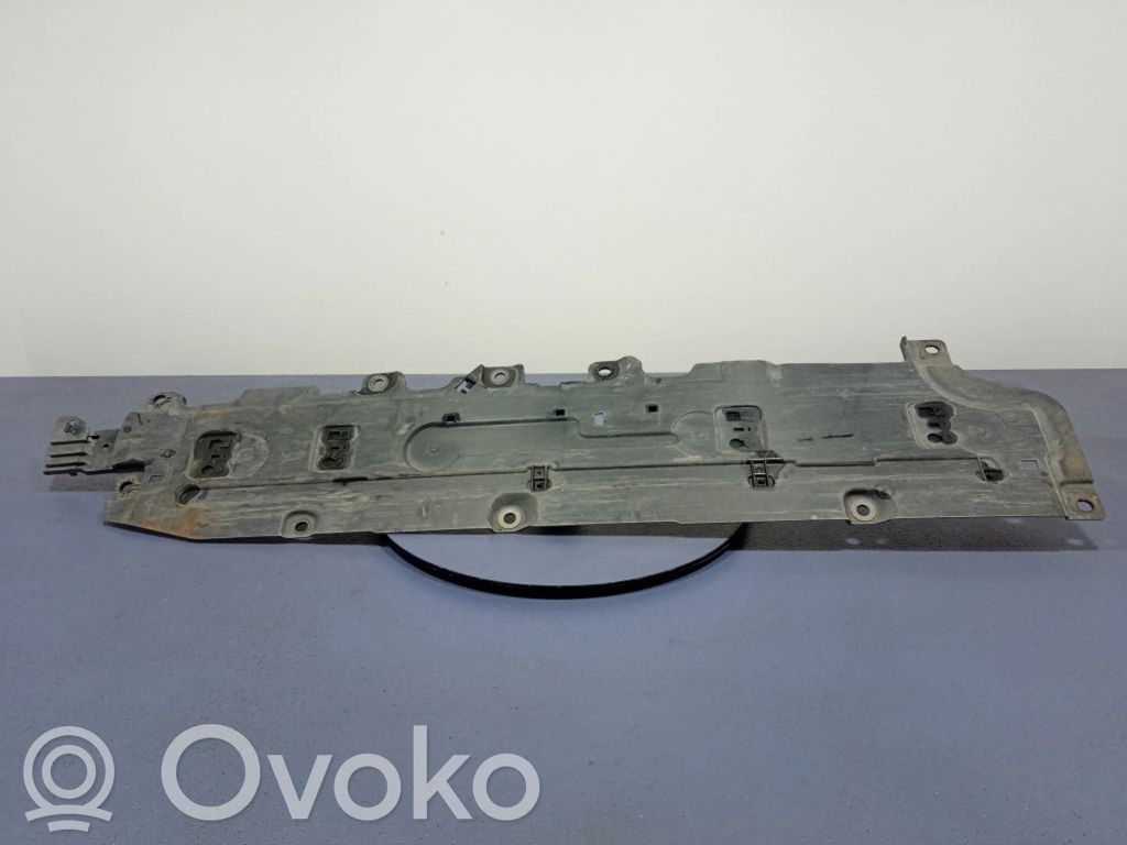 32260495 Volvo XC60 Couvre-soubassement avant, 15,53 € | OVOKO