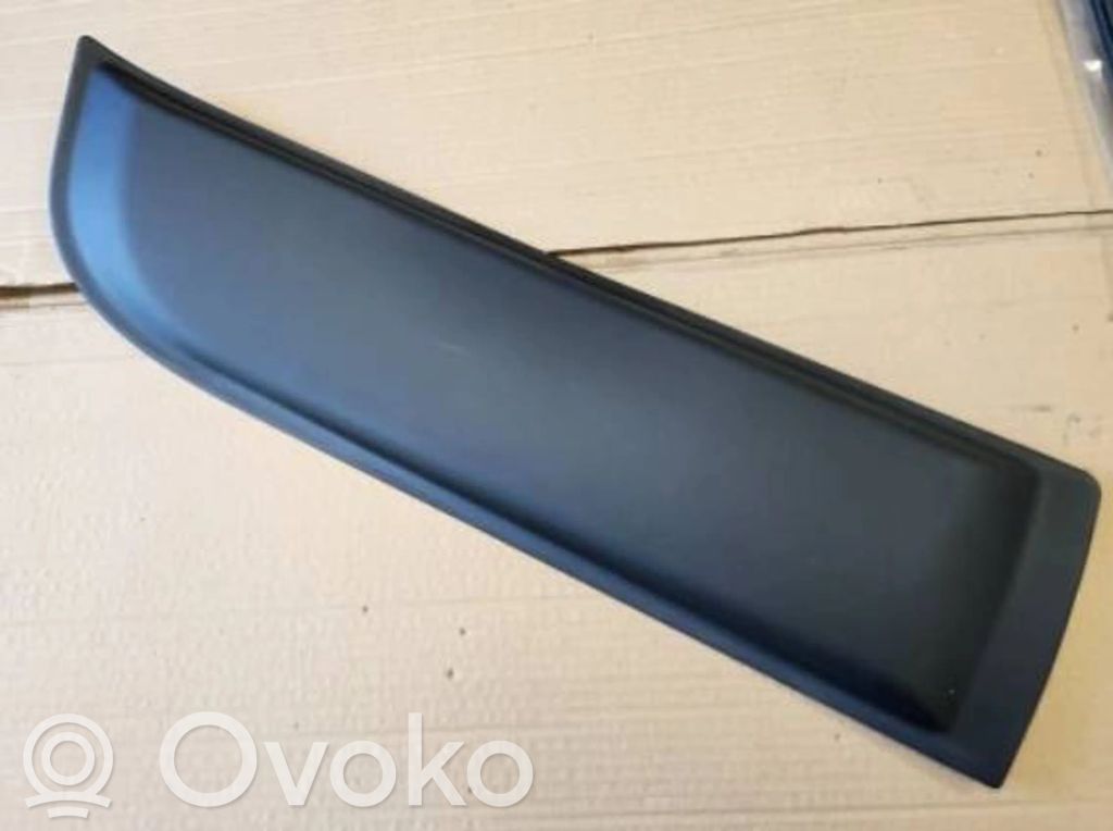 808725725R Renault Dacia Duster Moulure de porte arrière, 32,94 € | OVOKO