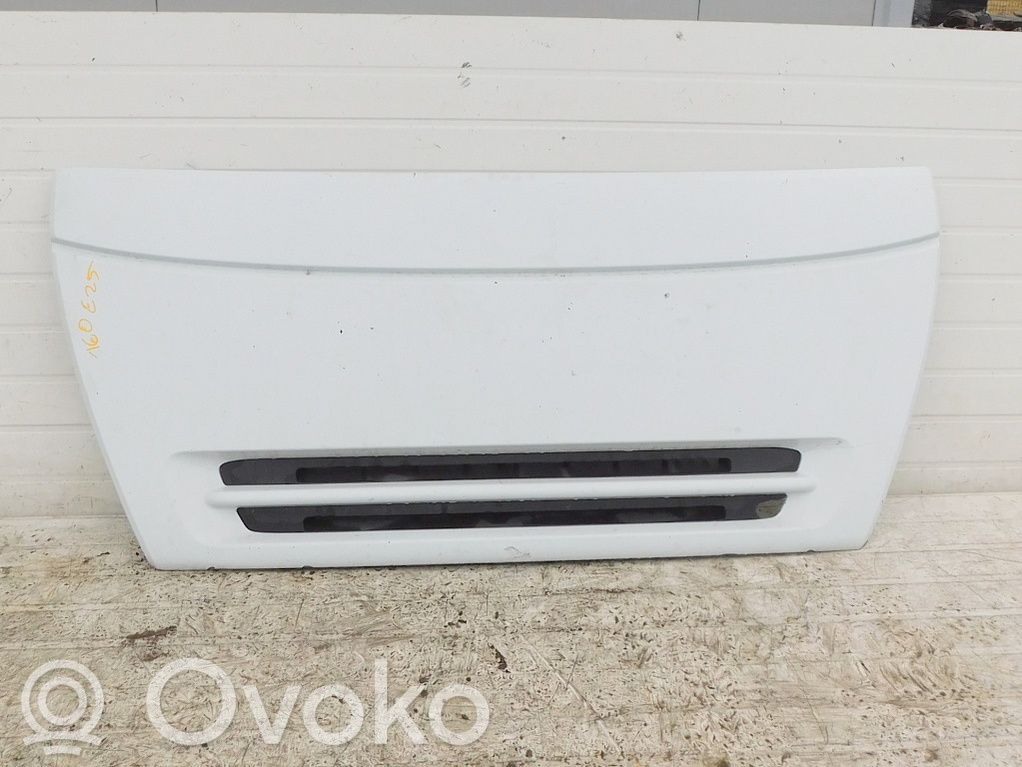 189297 Iveco Daily 5th gen Engine bonnet/hood, €334.62 | RRR