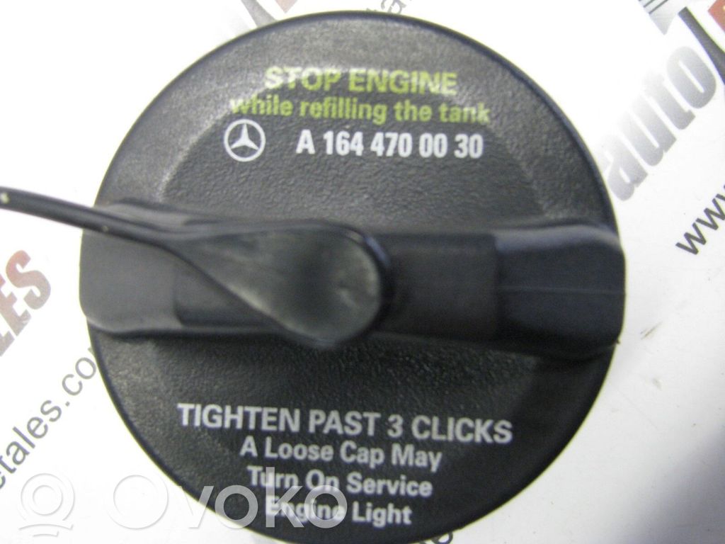 ADT15793 Mercedes-Benz ML W164 Bouchon de réservoir essence A1644700030 ...