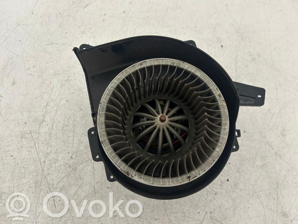 6R1819015A Volkswagen Polo V 6R Heater fan/blower, €105.60 | RRR