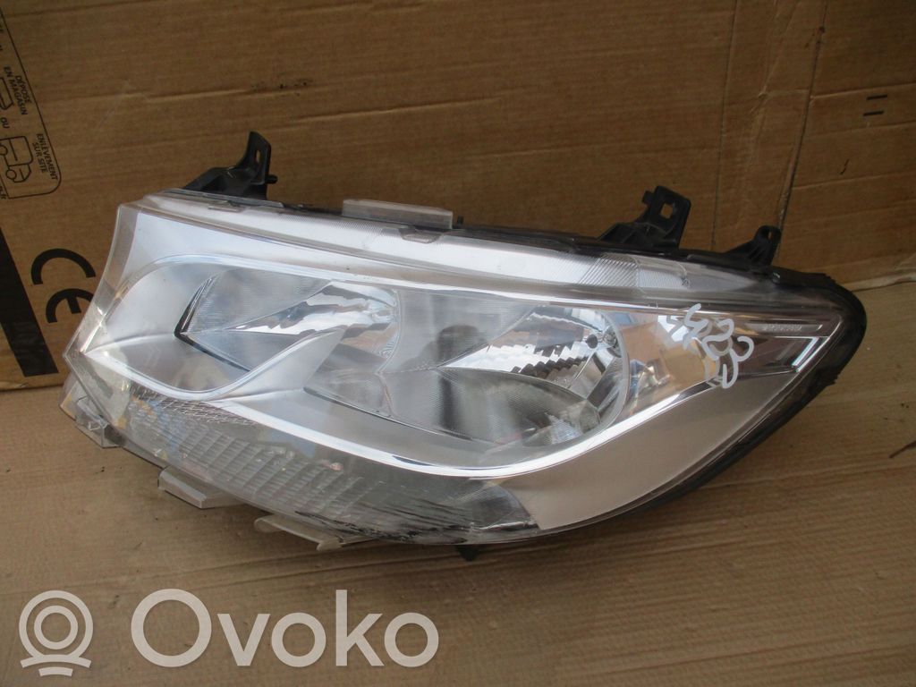 A9109060200 Mercedes-Benz Sprinter W907 W910 Phare frontale, 325,00 ...