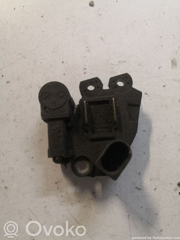 2542604 Nissan Patrol Y61 Relé de carga, 84,00 € | OVOKO