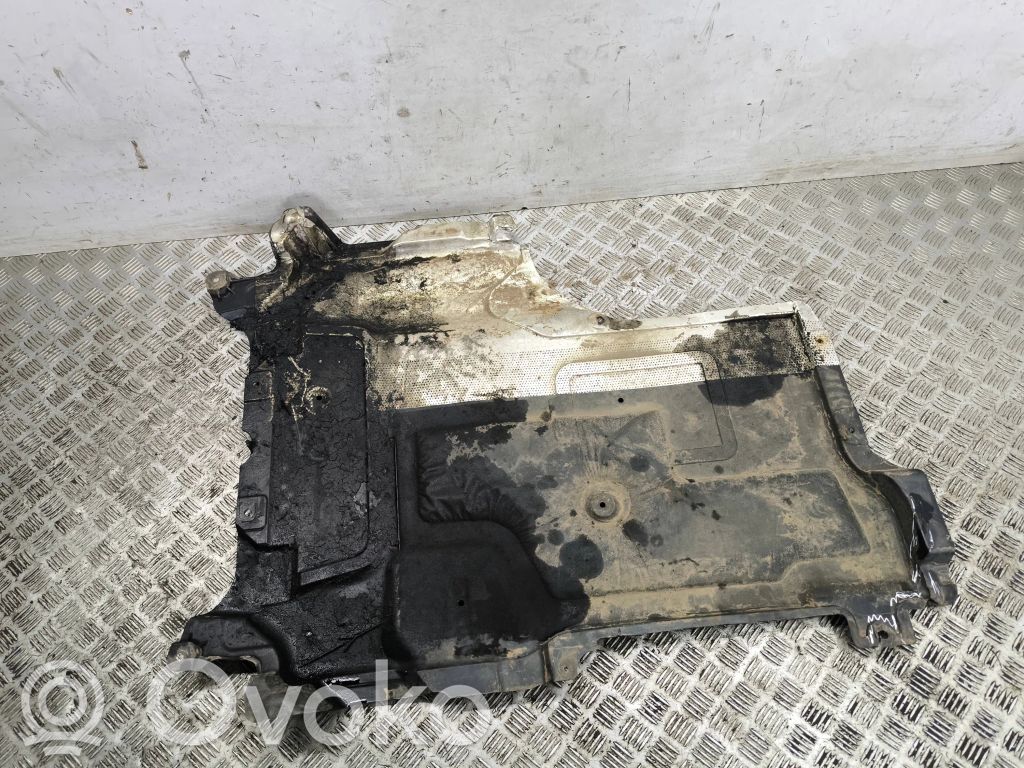 Mercedes-Benz E W213 Center/middle under tray cover, €63.00 | RRR