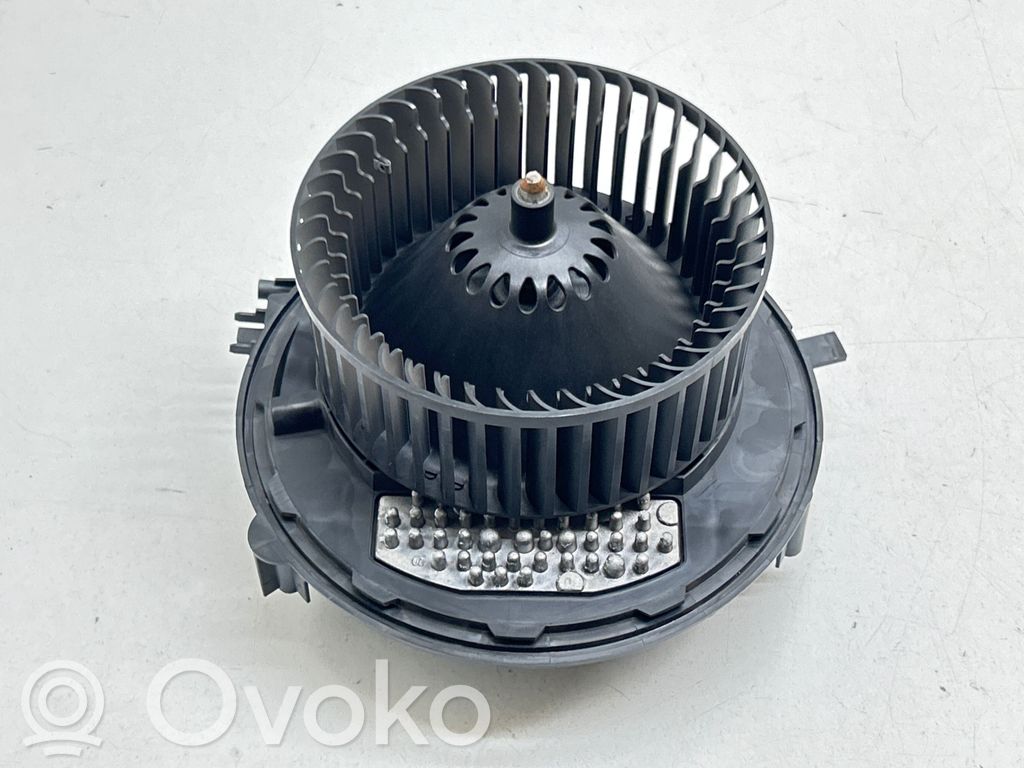 5Q1819021B Volkswagen Golf VII Pulseur d'air habitacle, 25,00 € | OVOKO