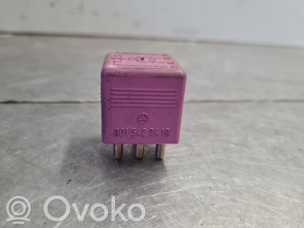 0015427419 Mercedes-Benz S W140 Hazard warning light relay, €13.00 | RRR