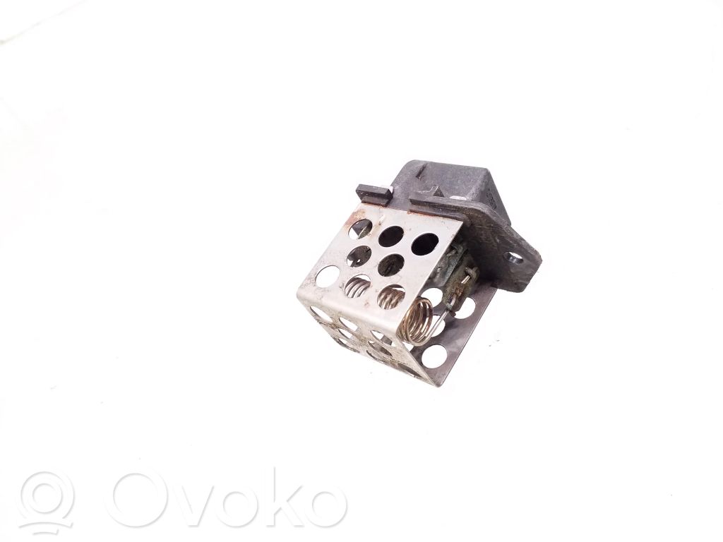 8200045082 Nissan Qashqai Heater blower motor/fan resistor, €6.00 | RRR