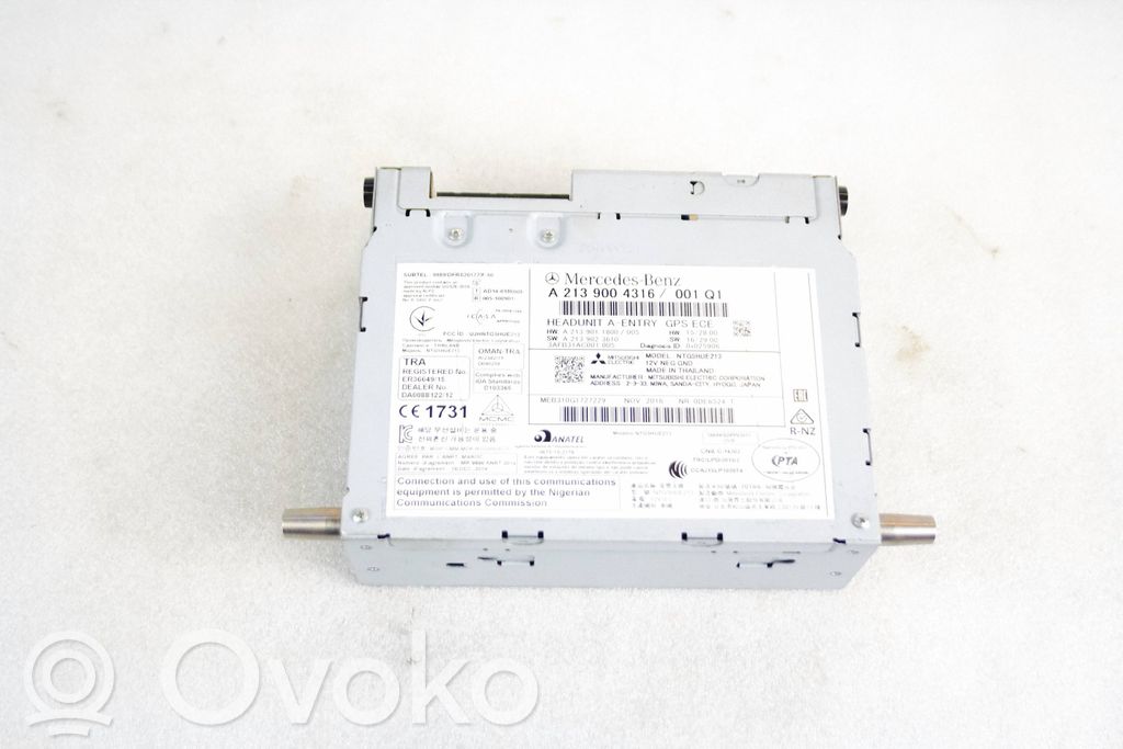A2139004316 Mercedes-Benz E W213 Radio/CD/DVD/GPS head unit, €210.00 | RRR