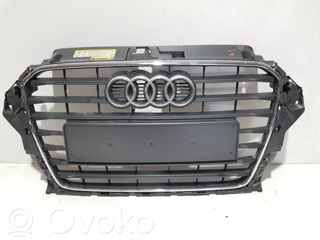 8V3853651 Audi A3 S3 8V Grille de calandre avant, 52,50 € | OVOKO