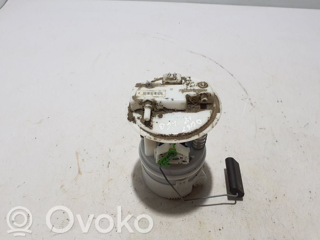 172022047R Dacia Duster II Pompe à carburant, 60,00 € | OVOKO