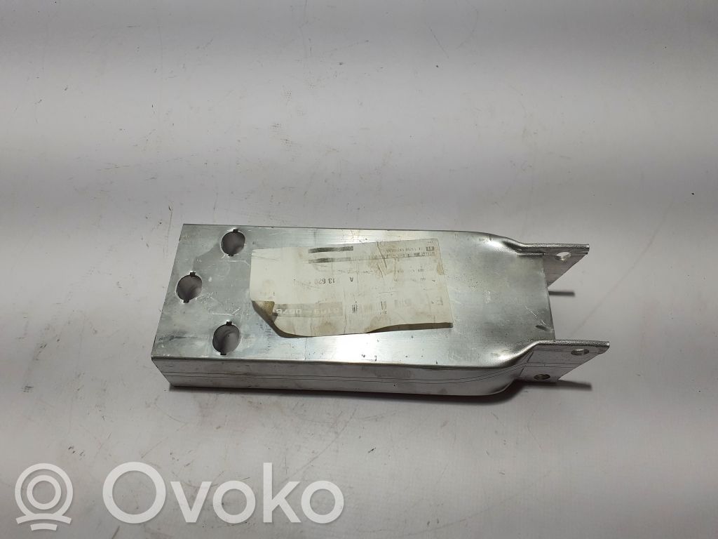 A2136201500 Mercedes-Benz E W213 Front bumper shock/impact absorber, € ...