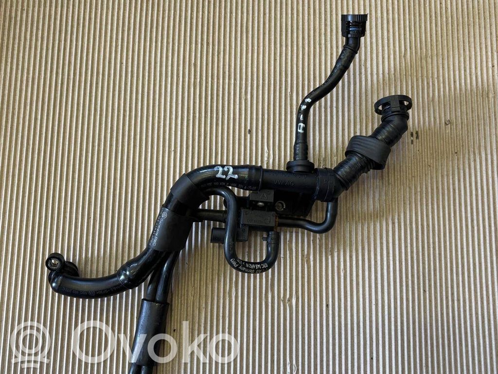 03C103175D Volkswagen Golf Plus Reniflard / tuyau reniflard d'huile, 28 ...