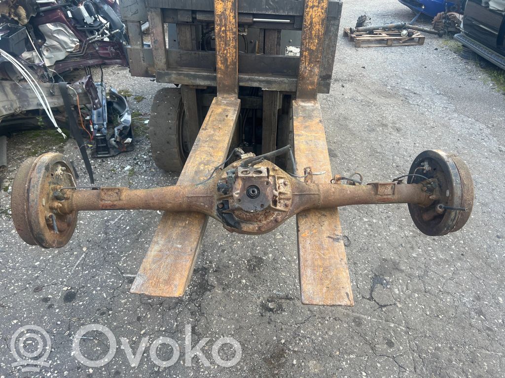 Mitsubishi L200 Rear axle beam with reductor, €500.00 | RRR