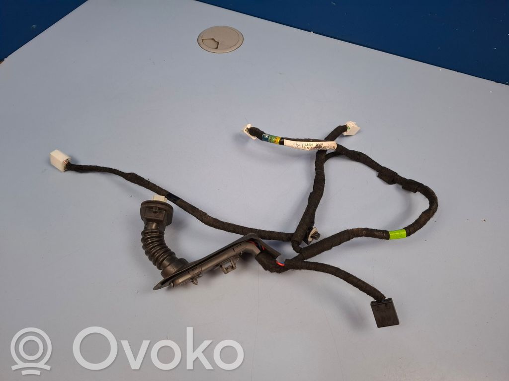 KD5167210A Mazda CX-5 Faisceau de câblage de porte arrière, 20,00 € | OVOKO