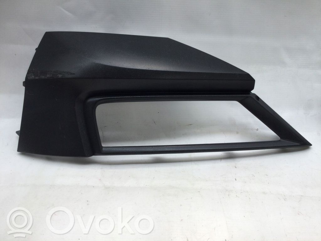 5NA853211A Volkswagen Tiguan Front bumper lower grill, €15.29 | RRR