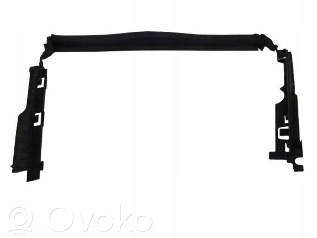 A2055050030 Mercedes-Benz C W205 Radiatoriaus oro nukreipėjas (-ai), 84 ...