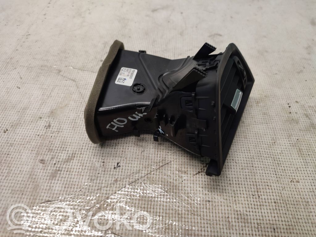 BEM1286 BMW 5 F10 F11 Garniture, panneau de grille d'aération latérale ...