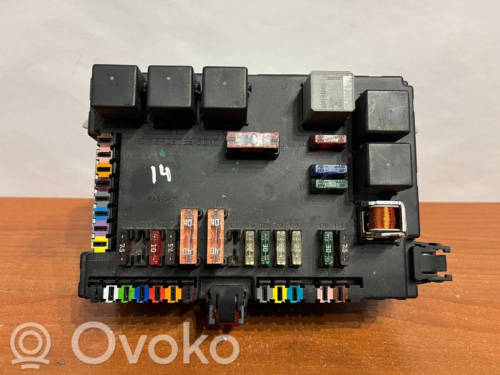 A2215402550 Mercedes-Benz S W221 Module de fusibles, 110,00 € | OVOKO