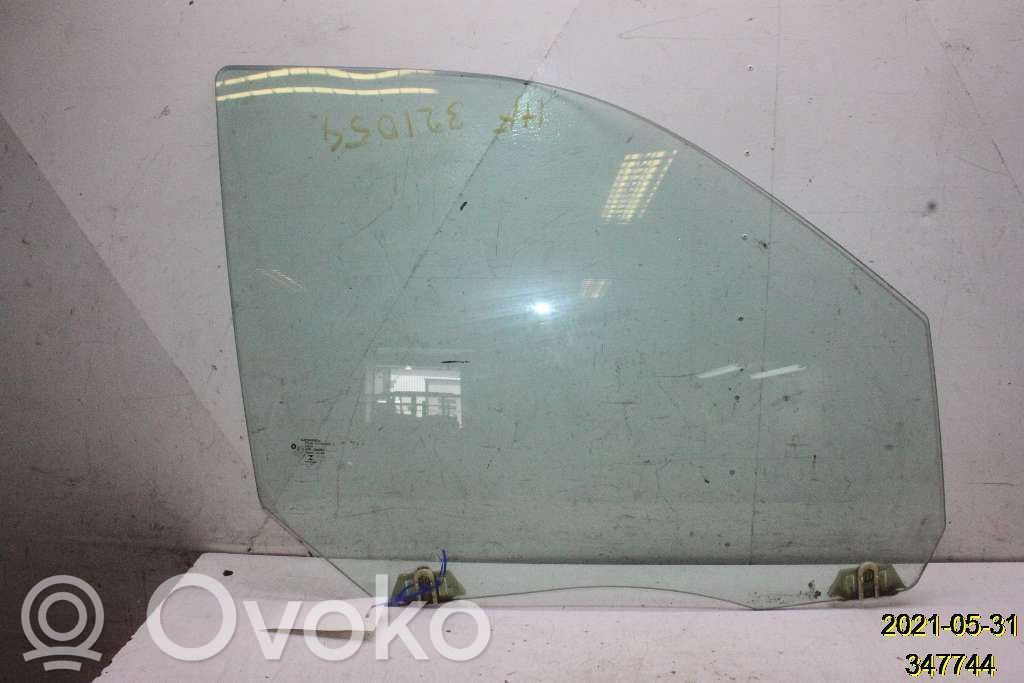277-00395R Dodge RAM Front door window glass four-door, €223.21 | RRR
