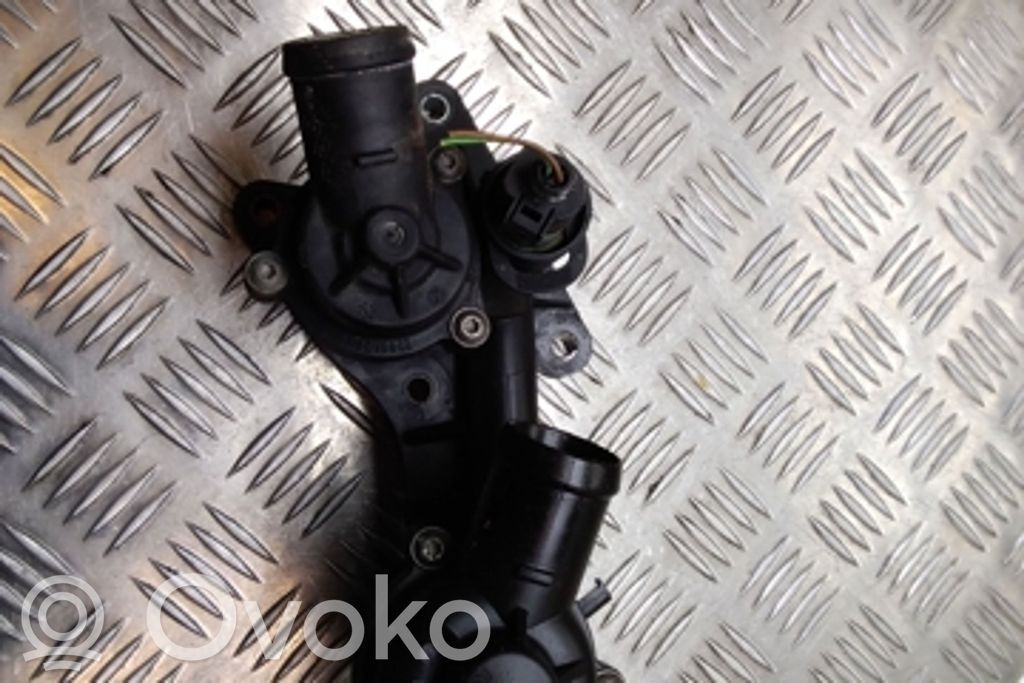 03C121111 Volkswagen Golf V Thermostat/thermostat housing, €20.00 | RRR
