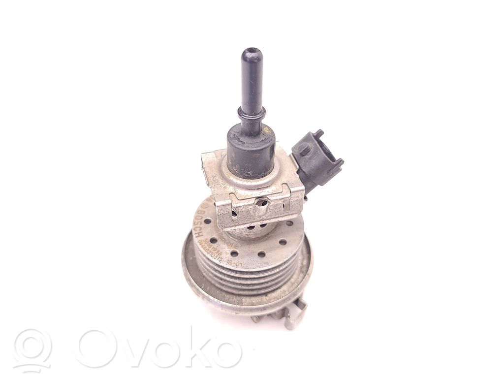 A0004901013 Mercedes-Benz Sprinter W906 Injecteur AdBlue, 49,00 € | OVOKO