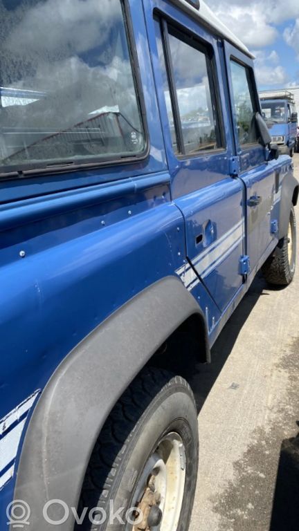 Land Rover Defender Carrosserie quartier arrière, 500,00 € | OVOKO
