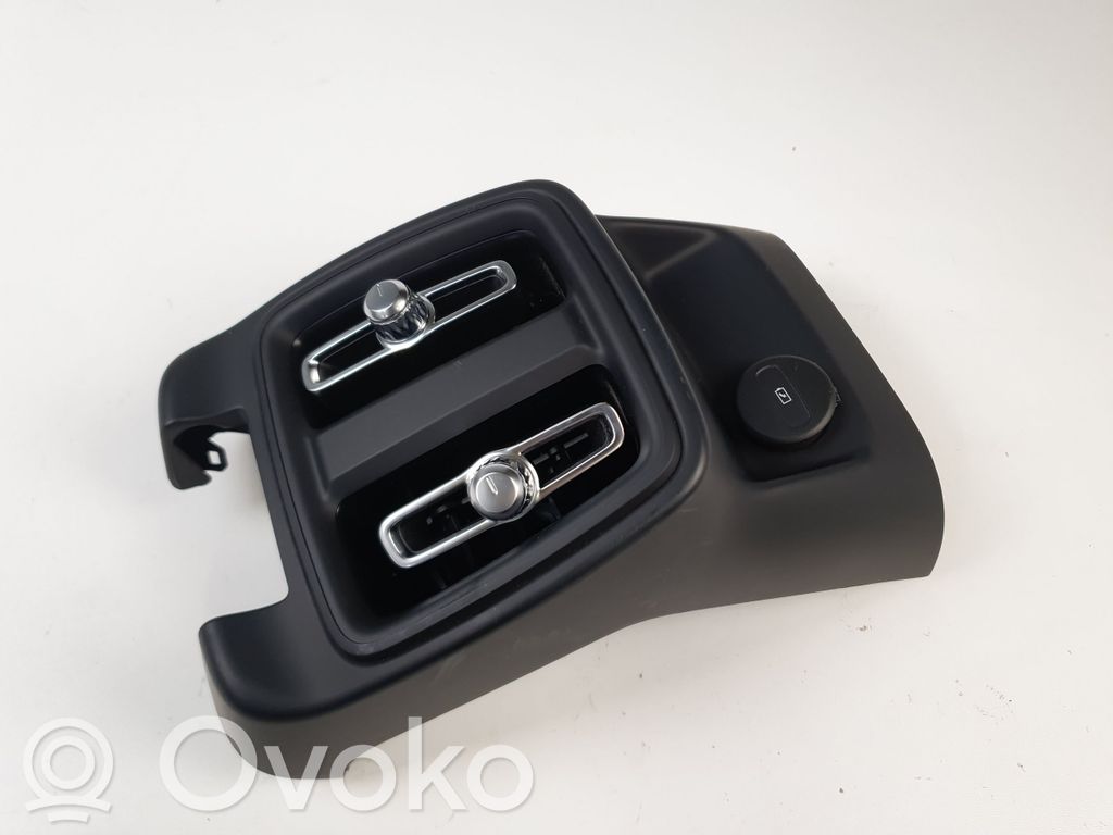 31469033 Polestar 2 Grille d'aération arrière, 85,00 € | OVOKO