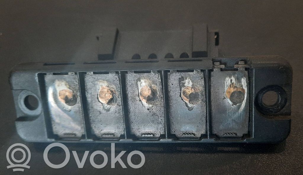 6398200011 Mercedes-Benz Vito Viano W639 Contacteur de porte ...