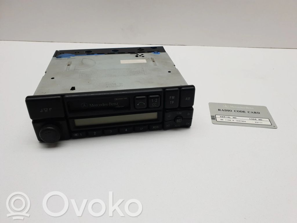 0038202986 Mercedes-Benz E W124 Unité principale radio / CD / DVD / GPS ...