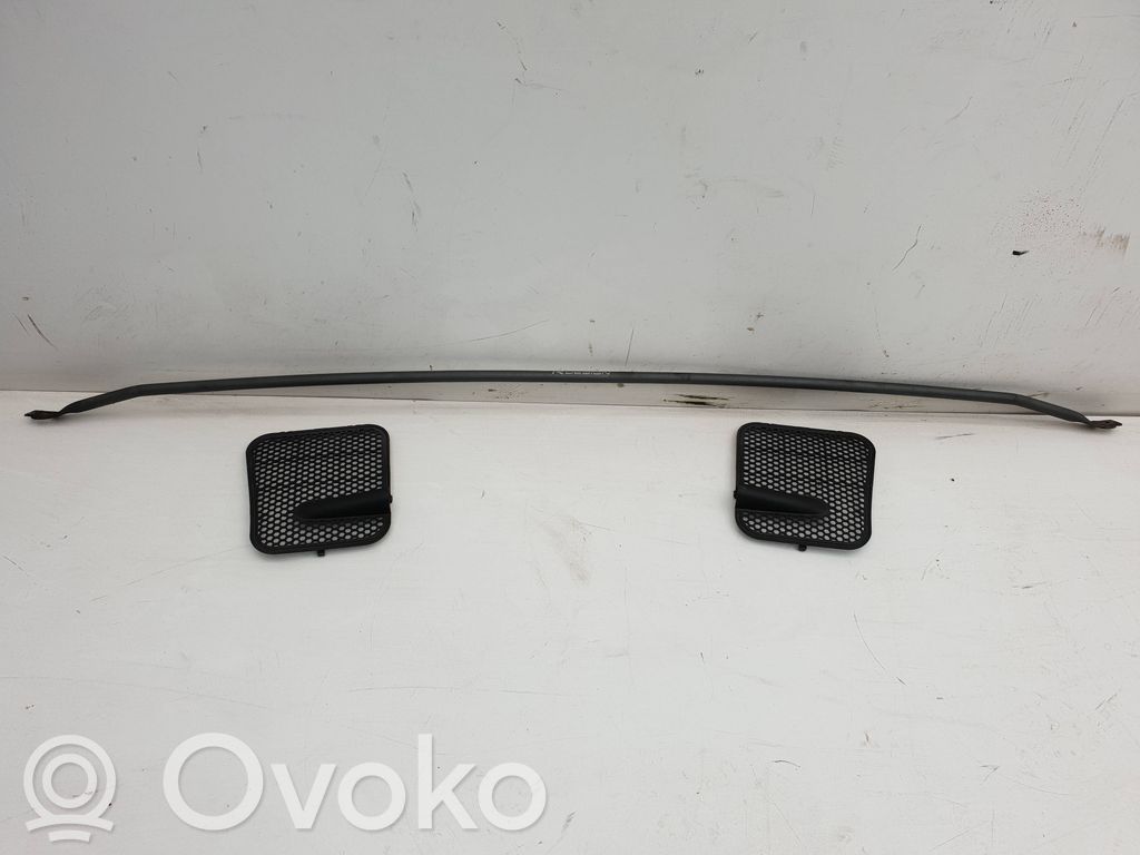 31323214 Volvo V60 Other engine bay part, €84.21 | RRR