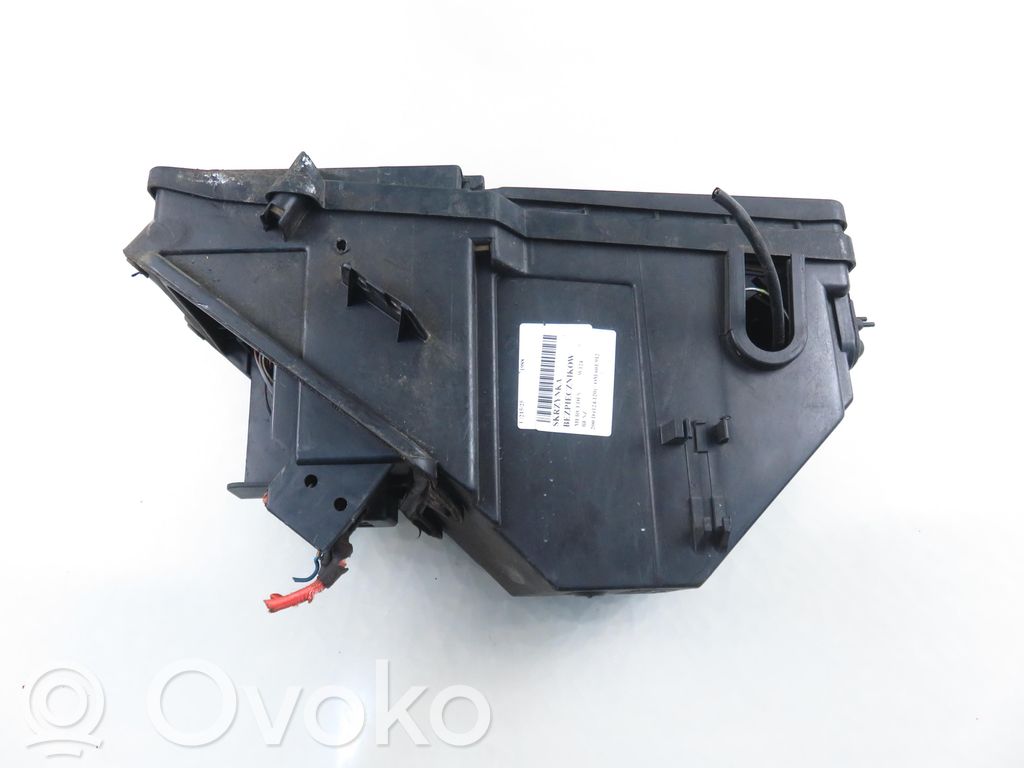 Mercedes-Benz E W124 Boîte à fusibles, 25,62 € | OVOKO