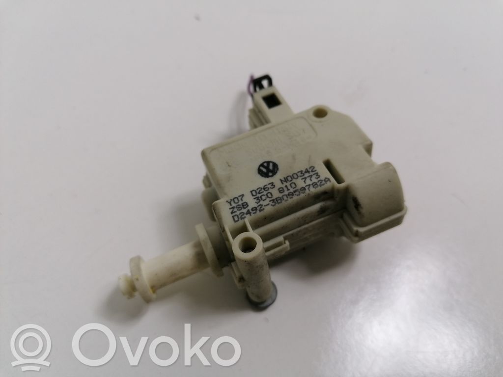 3C0810773 Volkswagen PASSAT B6 Motorino del tappo del serbatoio del ...