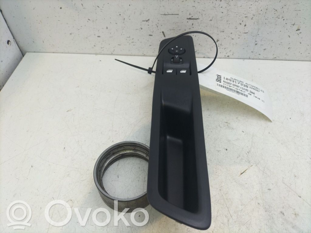 98329368ZD Peugeot Expert Electric window control switch, €65.00 | RRR