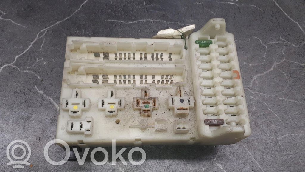 93bg14a073ef Ford Mondeo MK I Relay mounting block, €13.06 | RRR