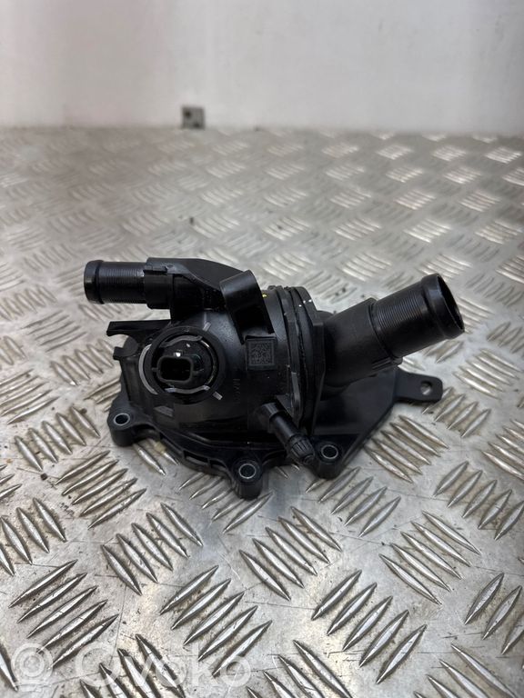 226301872R Renault Arkana Boîtier de thermostat / thermostat, 14,00 ...