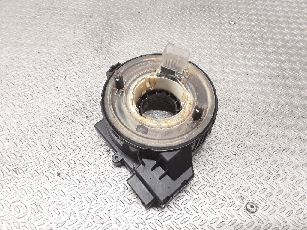3C0959653B Volkswagen PASSAT B6 Airbag slip ring squib (SRS ring), €15. ...