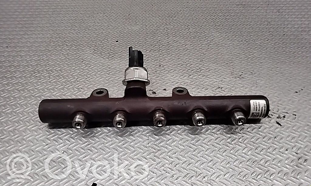 H8200701690 Renault Megane III Tuyau de conduite principale de ...