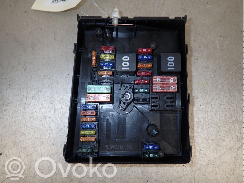 3C8937049AC Volkswagen Scirocco Module de fusibles, 80,00 € | OVOKO