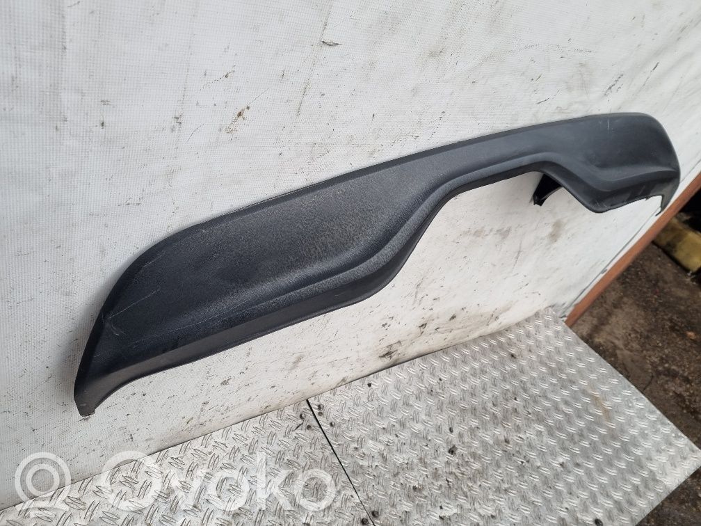 DLT22103 Mercedes-Benz A W176 Moulure inférieure de pare-chocs arrière ...