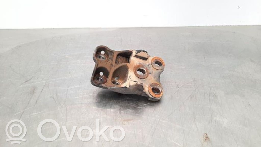 Toyota Aygo AB40 Moottorin kiinnikekorvake, 20,51 € | OVOKO