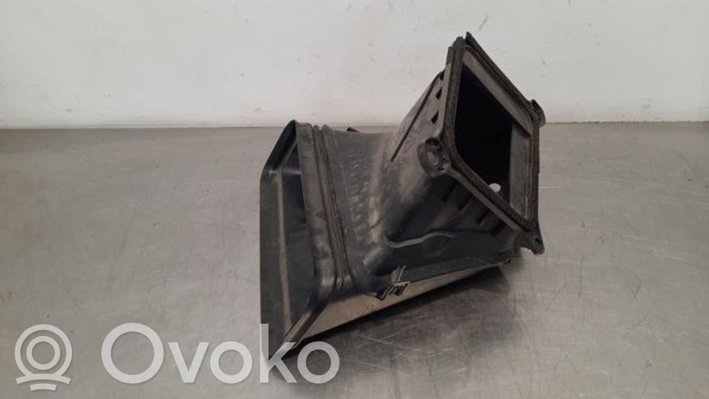 109216200A Tesla Model 3 Intercooler air guide/duct channel, €41.02 | RRR