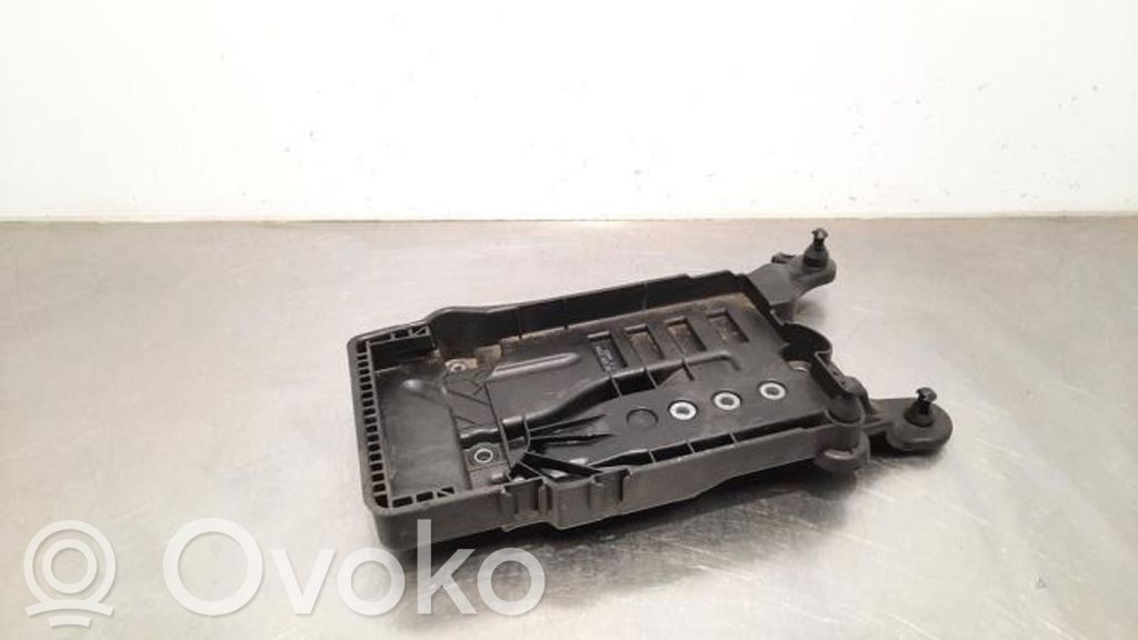 2Q0915331 Seat Arona Support boîte de batterie, 27,35 € | OVOKO